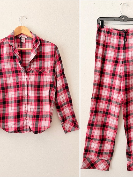 Victoria's Secret | Intimates & Sleepwear | Victorias Secret Signature ...